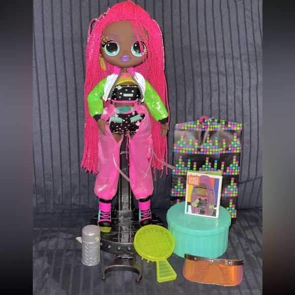 L O L Surprise Toys Lol Surprise Omg Dance Dance Dance Virtuelle